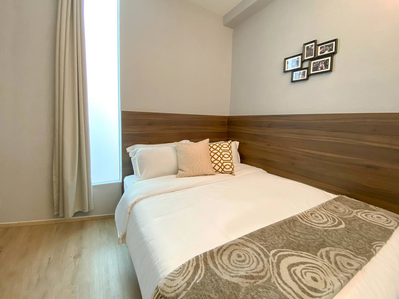 St Signature Bugis Beach | £19pp Deposits