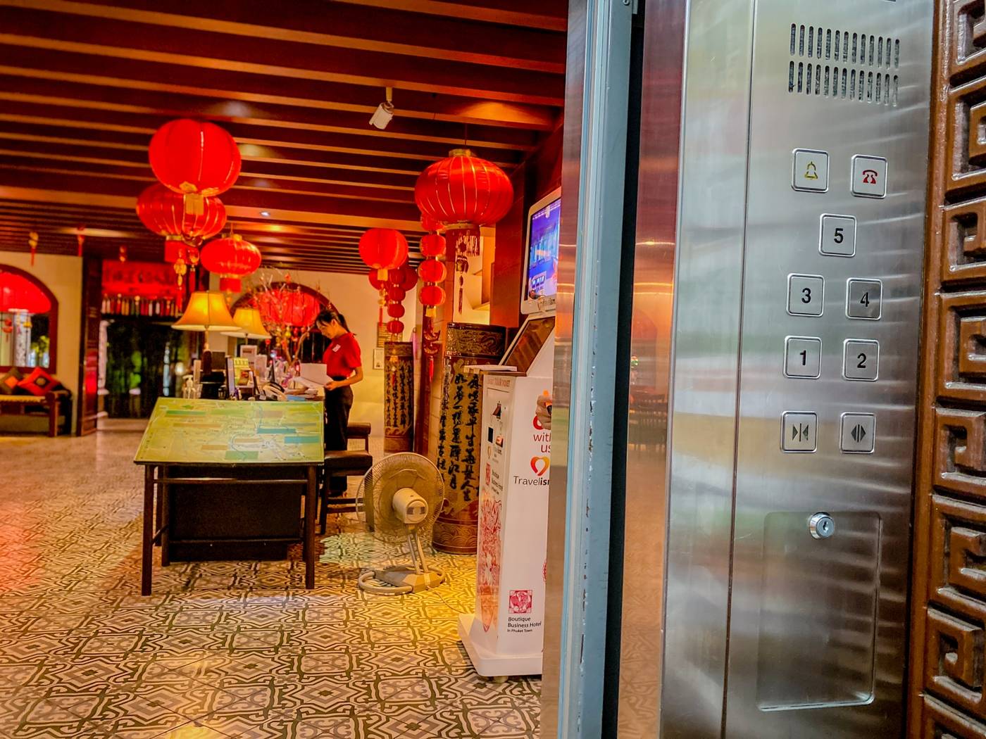 Sino House Phuket Hotel | £30pp Deposits