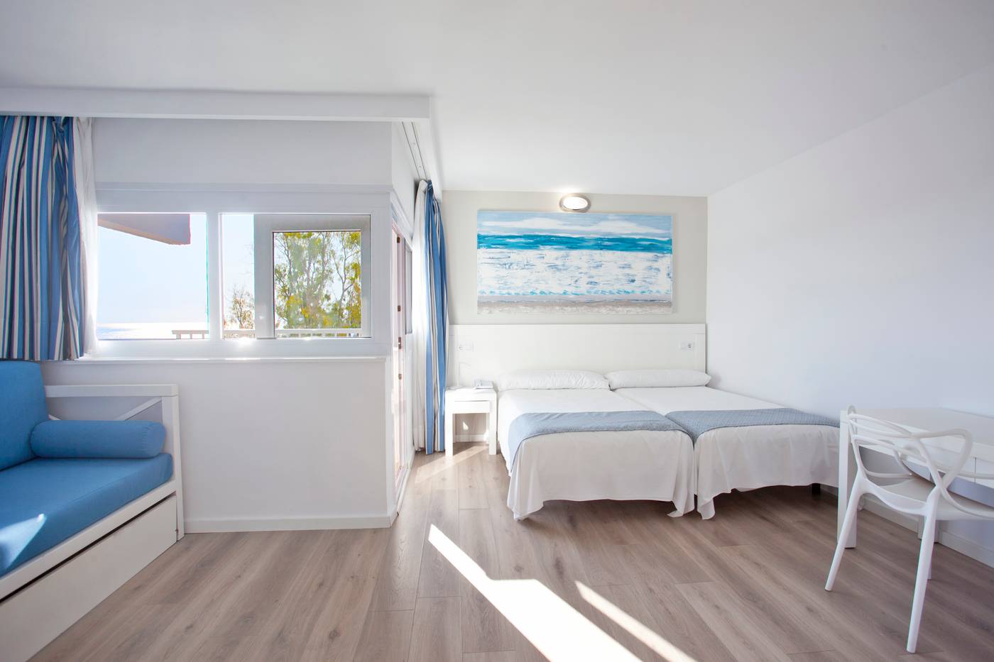 HYB Eurocalas | Majorca | On the Beach | £30pp Deposits