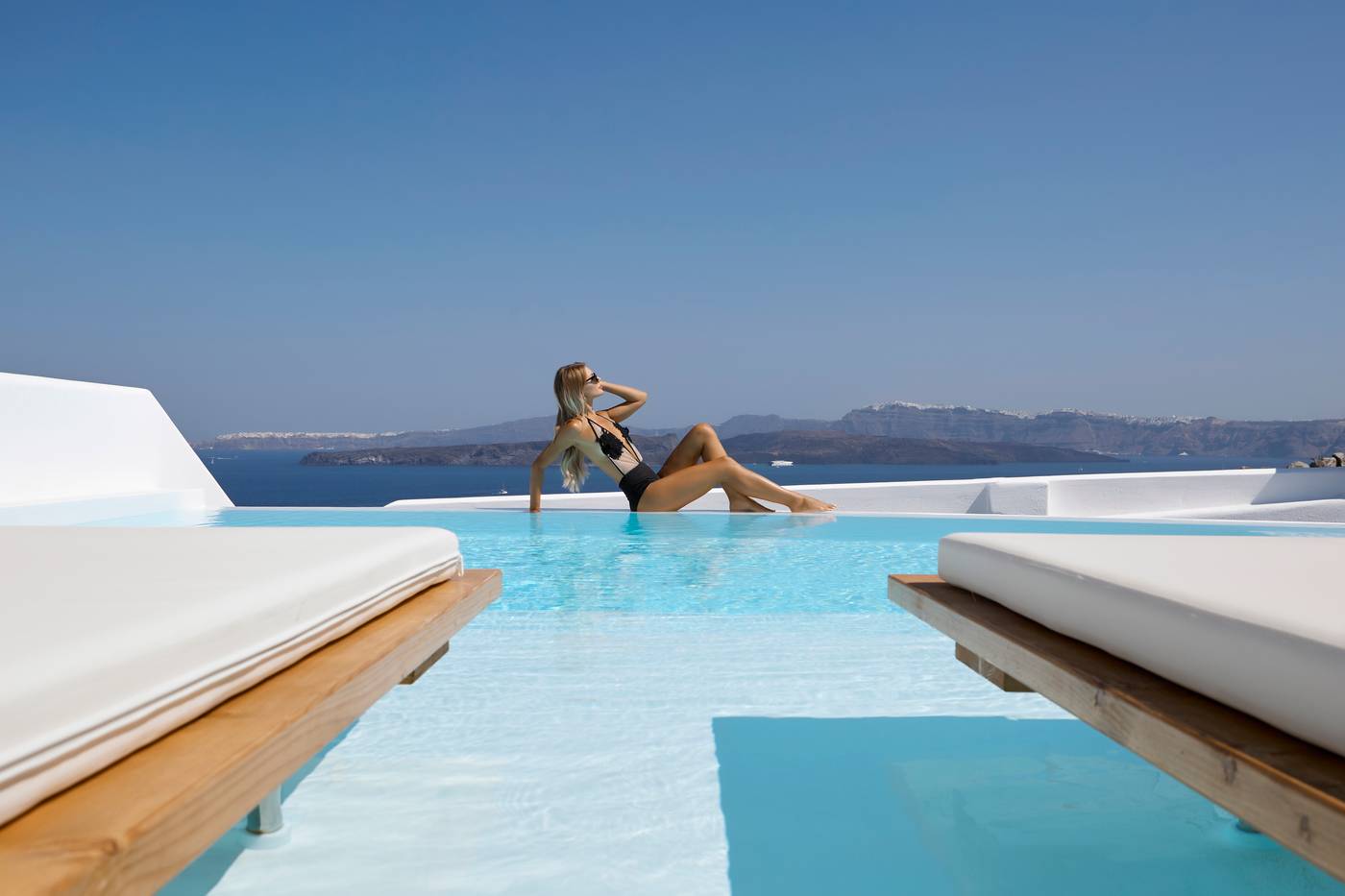 Phos The Boutique Luxury Hotel & Villas | £30pp Deposits
