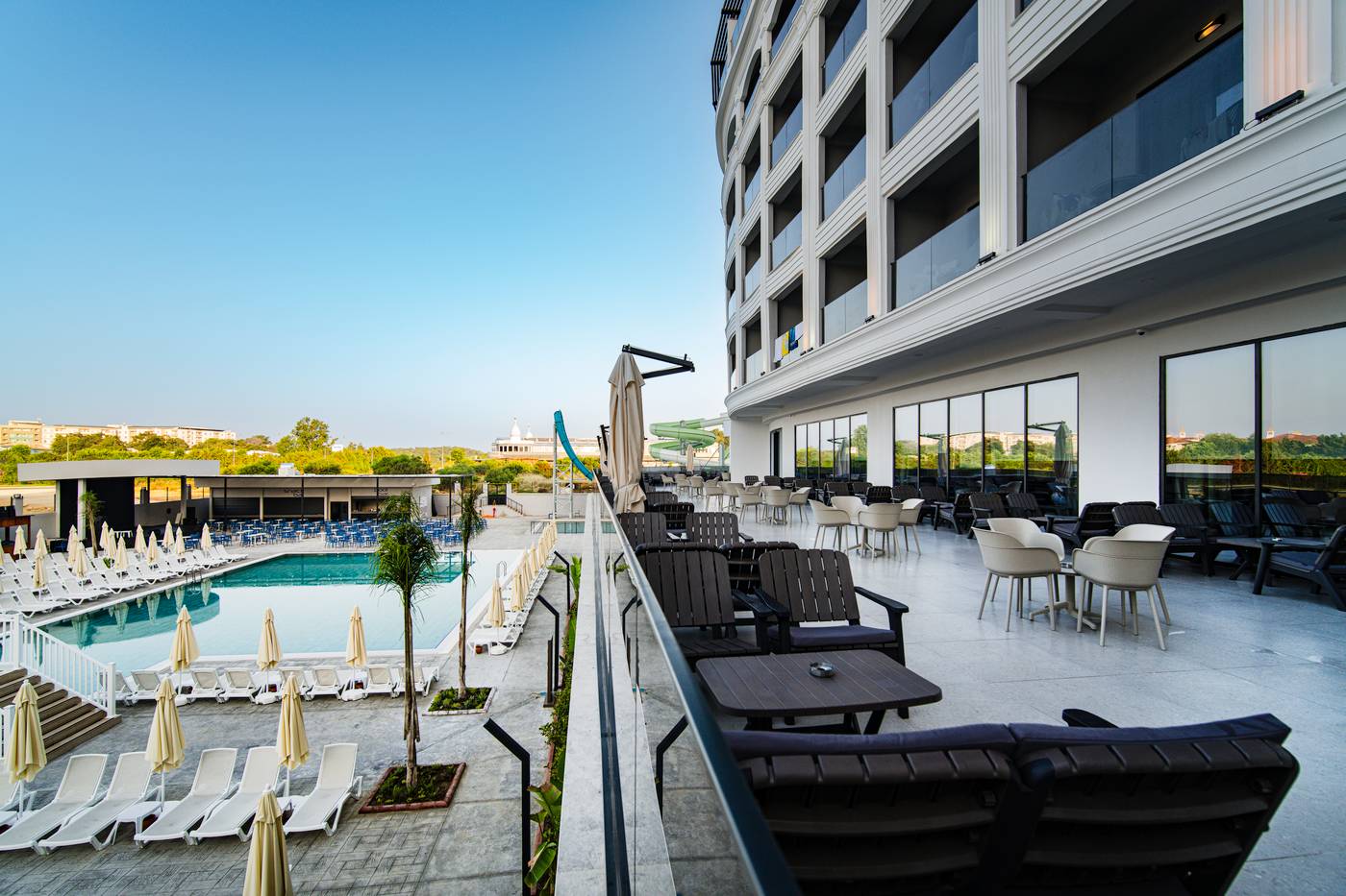 Side Moon Palace | Side | On the Beach | £30pp Deposit