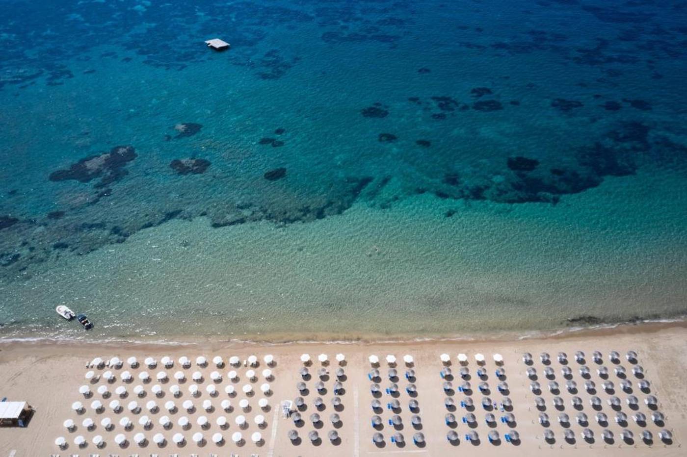 Sandy Beach Resort | Corfu | £30pp Deposits