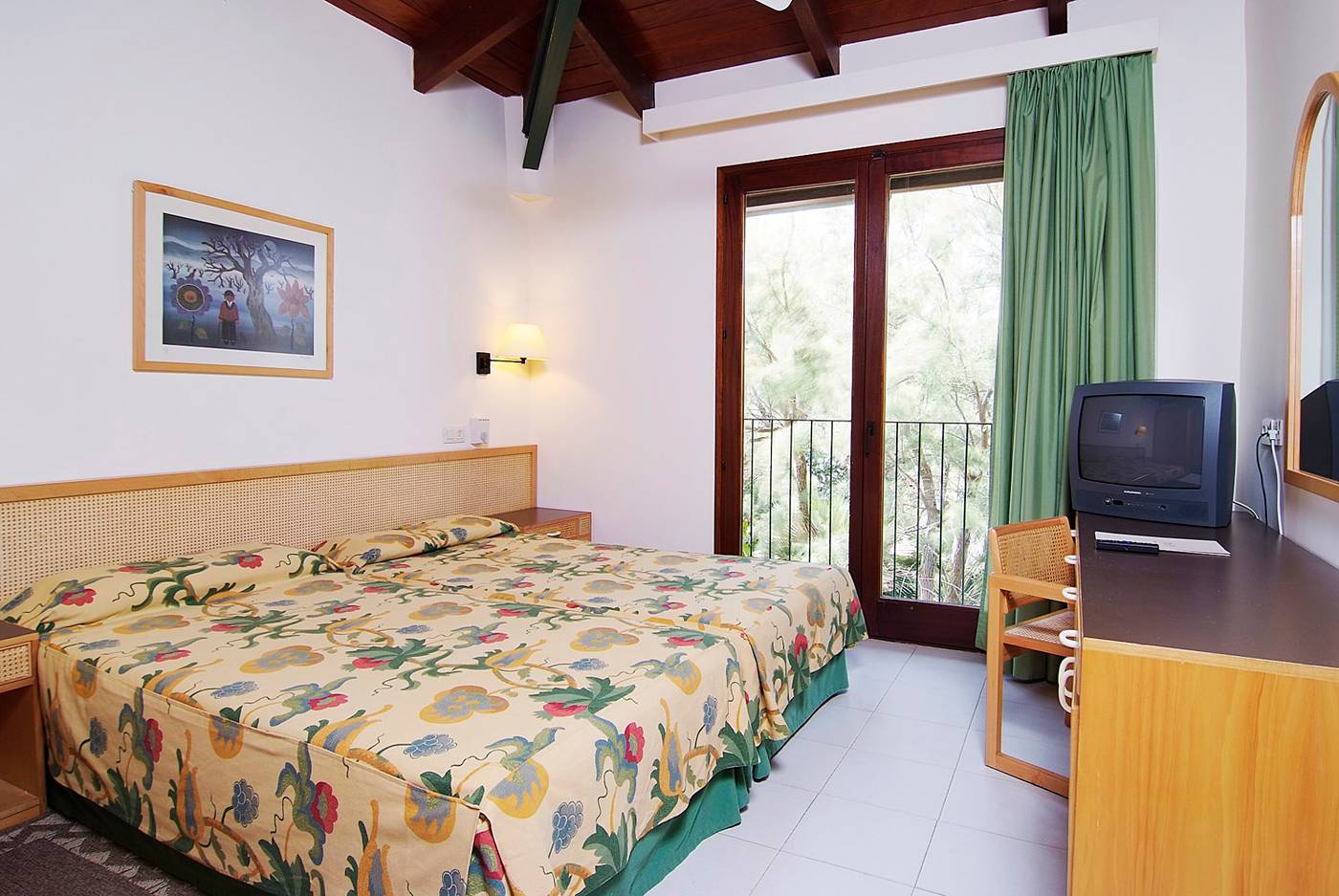 PortBlue Club Pollentia Resort & Spa - Puerto Pollensa, Majorca - On ...