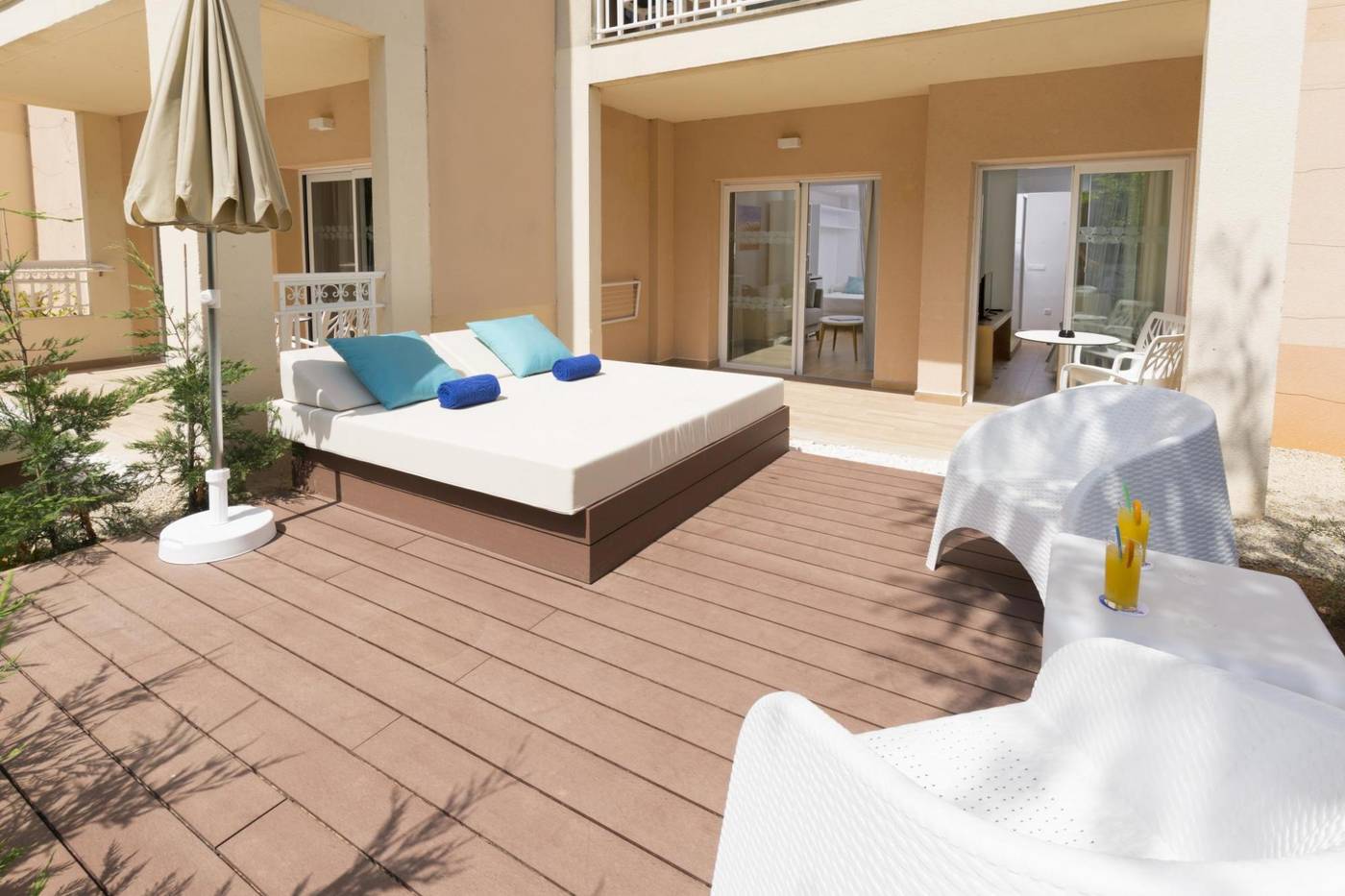 Mar Hotels Playa Mar & Spa - Puerto Pollensa, Majorca - On The Beach