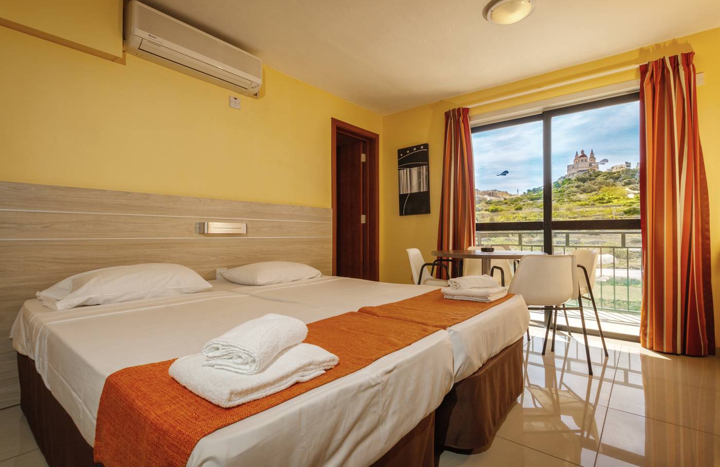 Luna Holiday Complex | Malta | £30pp Deposits