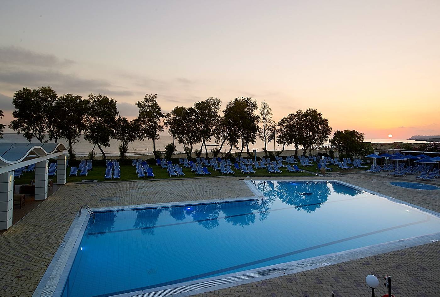 Malia Bay Beach Hotel and Bungalows - Malia, Crete - On The Beach