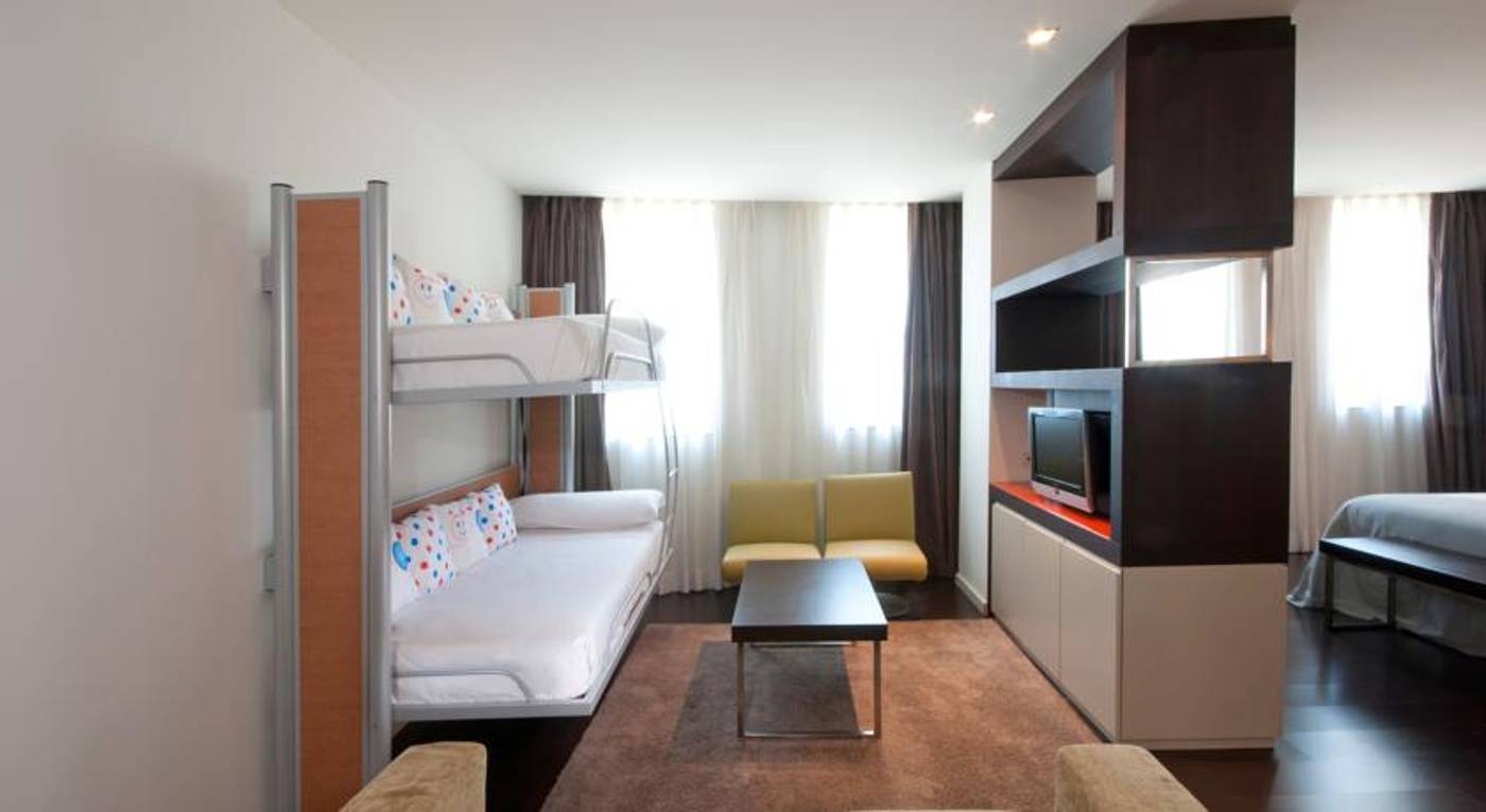 Hotel Barcelona Condal Mar, managed by Meliá - Barcelona - On The Beach