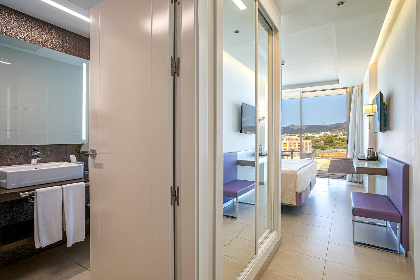Hotel Torre Del Mar | Ibiza | £30pp Deposits