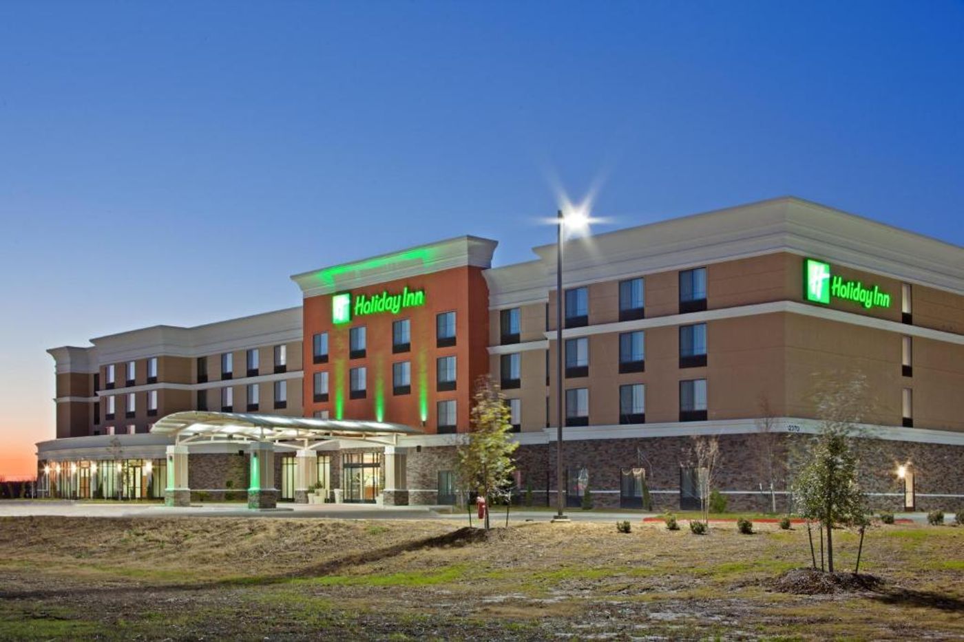 Holiday Inn Austin North - Round Rock | £19pp Deposits